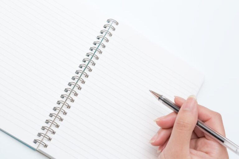 【Java】ConsoleとScannerの違いとは？